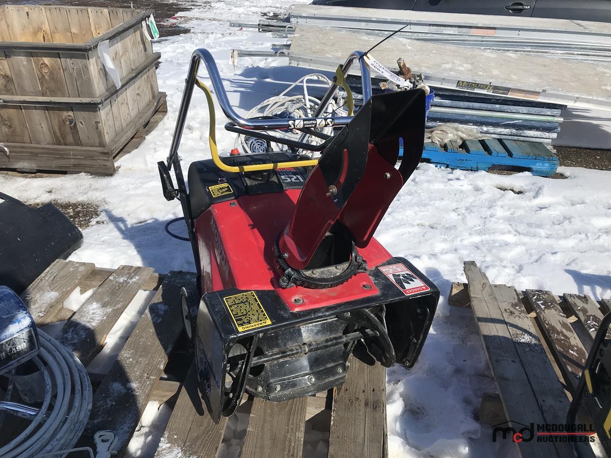 Honda HS 521 4-Stroke Snow Blower